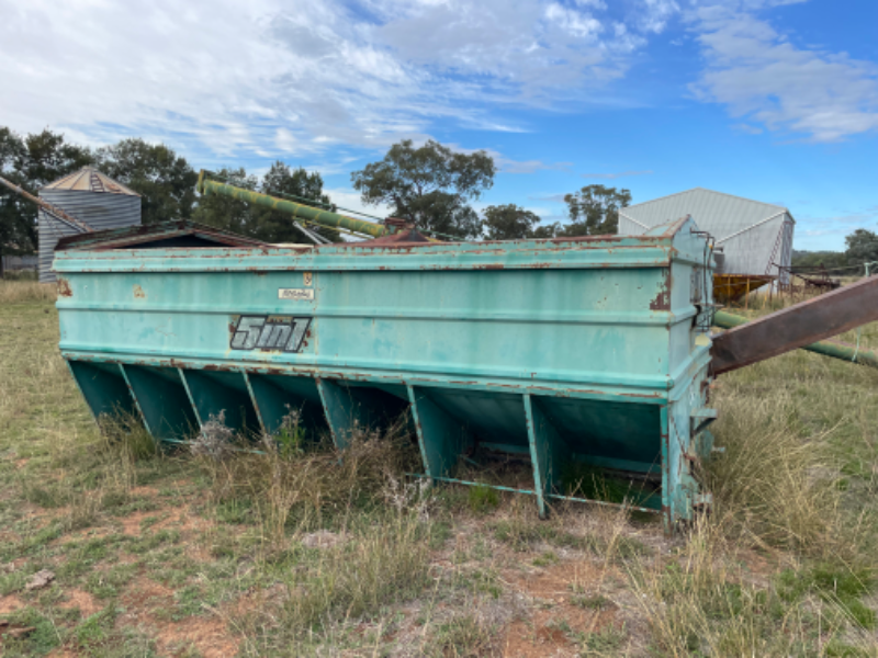 Lot 41 - JEAT STREAM 5 IN 1 GROUPER. | AuctionsPlus