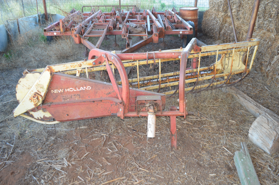 Lot 34 - New Holland 3pl hay rake | AuctionsPlus