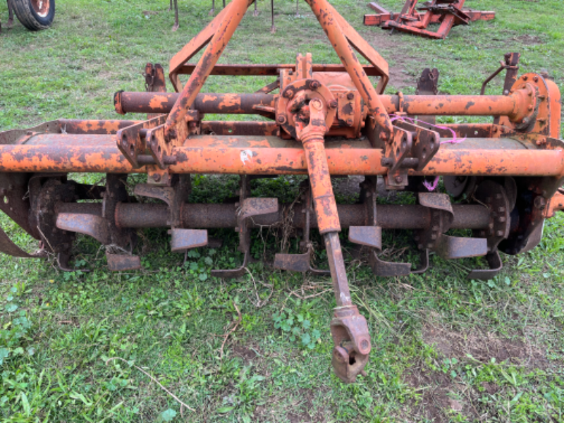 Lot 51 - 'HOWARD' ROTARY HOE | AuctionsPlus