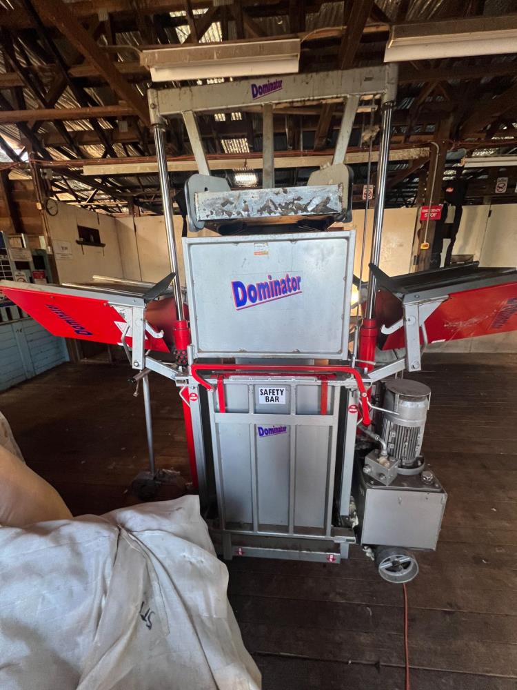 Lot 12 - 2013 Dominator Wool Press | AuctionsPlus