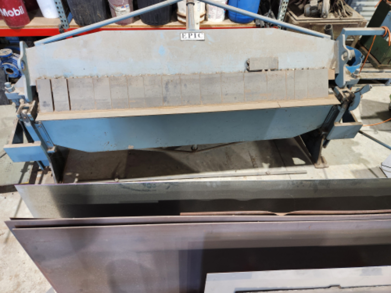 Lot 24 - 'EPIC' PAN BRAKE FOLDER | AuctionsPlus