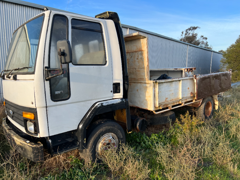 Lot 66 - `1981 Ford Cargo 0812 Tip Truck | AuctionsPlus