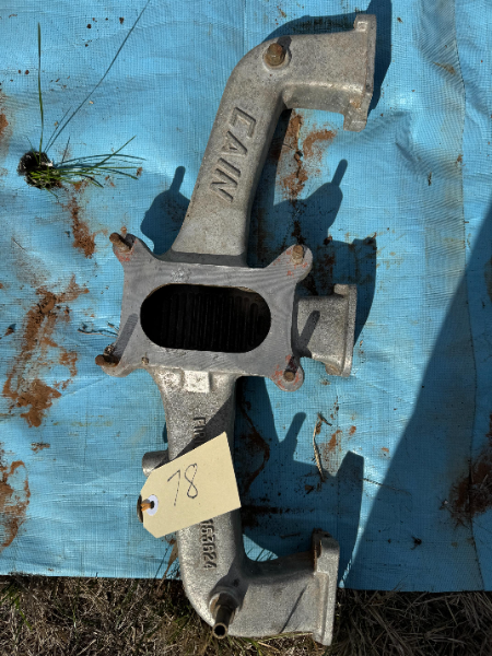 Lot 78 - Cain intake manifold for 6 cylinder red | AuctionsPlus