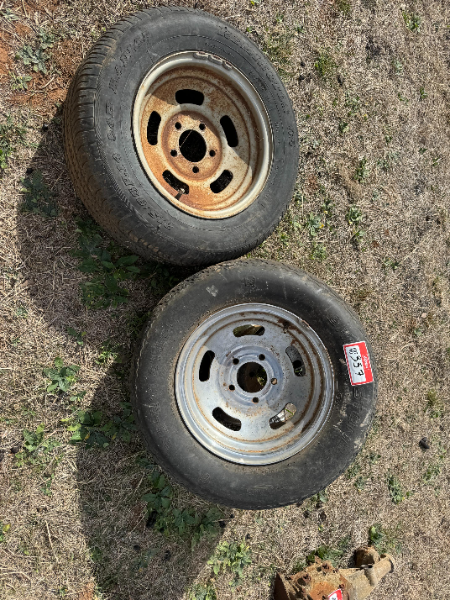 Lot 357 - 3 x Holden rims, steel jelly beans | AuctionsPlus