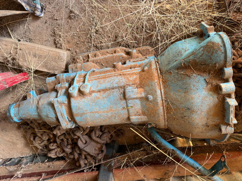 Lot 432 - Holden trimatic transmission | AuctionsPlus
