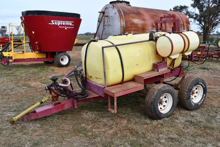 Lot 16 - Hardi fire break sprayer | AuctionsPlus
