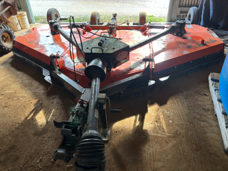 Lot 8 - Trailing Slasher | AuctionsPlus