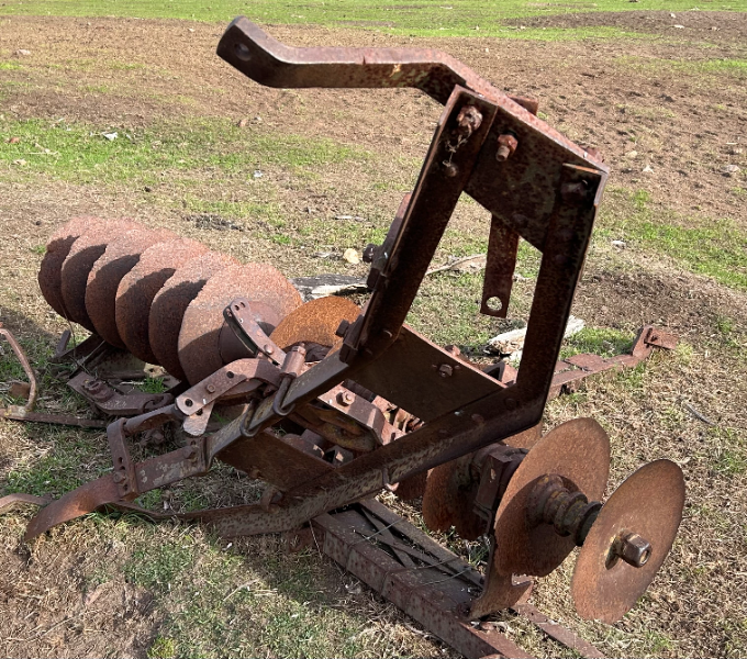 Lot 113 - Disc Plough - 12 Disc | AuctionsPlus