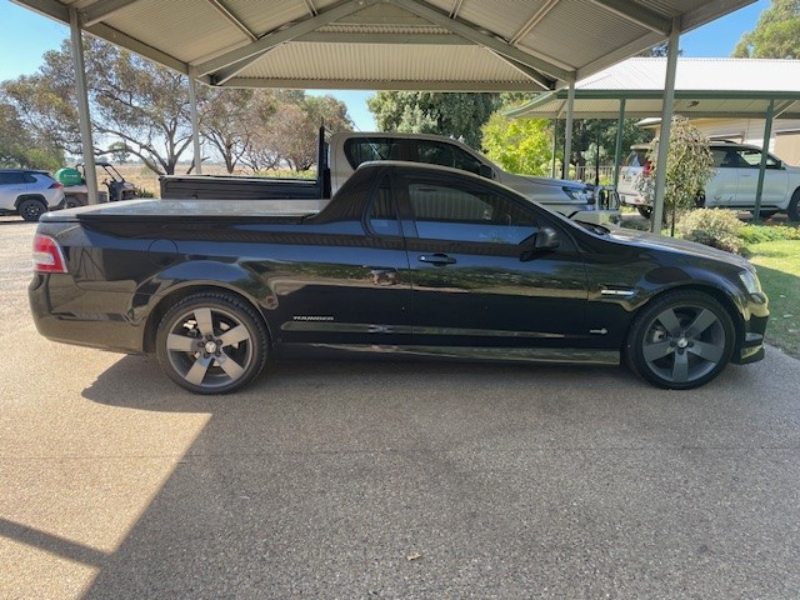 Lot 142 - 2011 Holden VE Commodore SV6 Thunder Ute Series II | AuctionsPlus