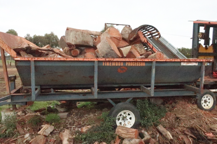 Lot 135 - REX 600 Firewood Processor with Elevator and Hopper ...