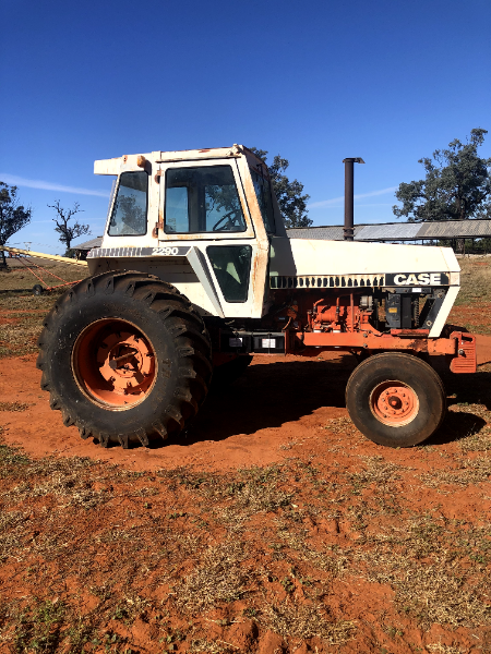 Lot 50 - Case 2290 Tractor | AuctionsPlus