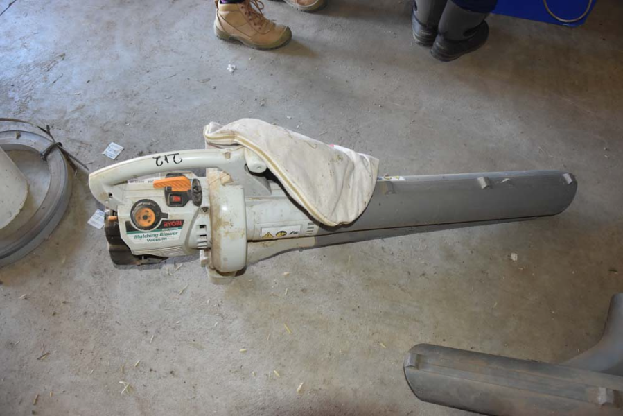 Lot 212 - Ryobi Petrol Mulcher Blower | AuctionsPlus