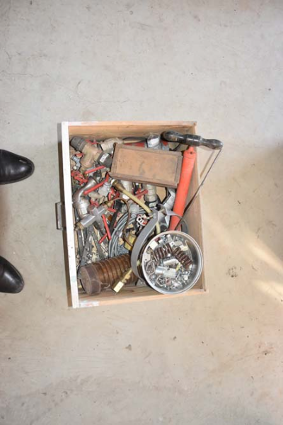 Lot 284 - Taps, Window Levers & Sundries | AuctionsPlus