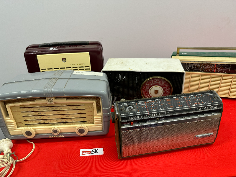 Lot 58 - Assorted Antique Radios including His Masters Voice, Philips ...