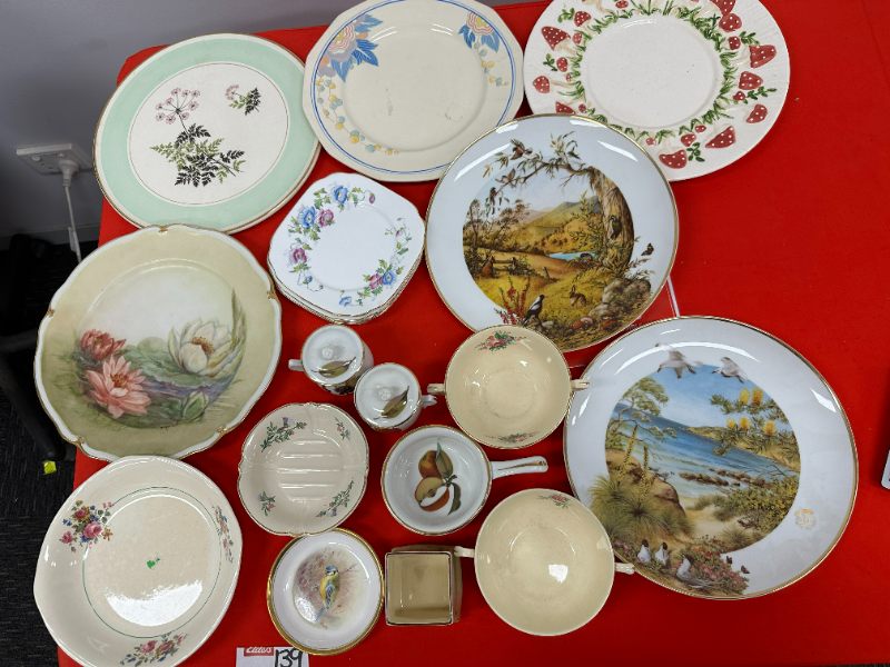 Lot 139 - Assorted Chinaware | AuctionsPlus