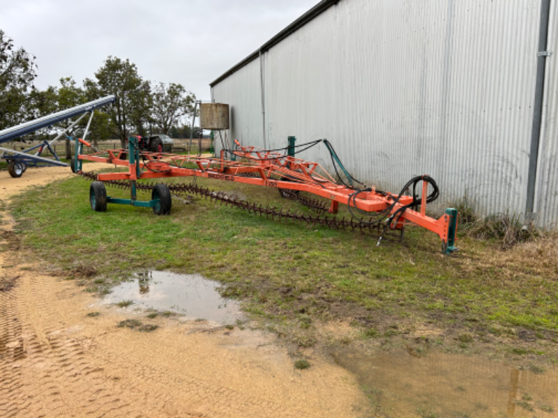Lot 22 - Brookfield Prickle Chain V100 | AuctionsPlus