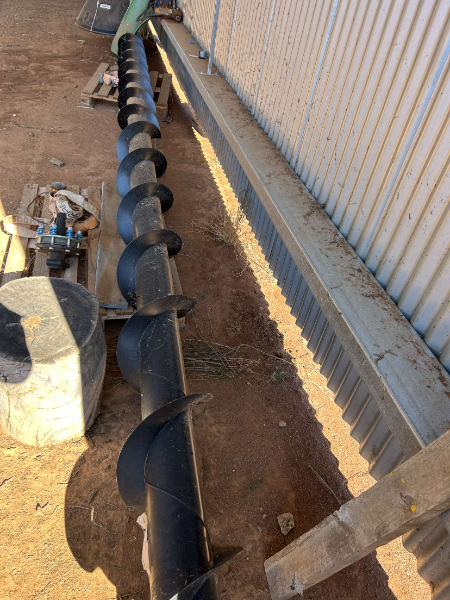 Lot 29 - CROSS AUGER | AuctionsPlus