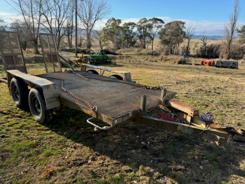 Lot 31 - 1995 Rogers Tandem Axle Plant Trailer | AuctionsPlus