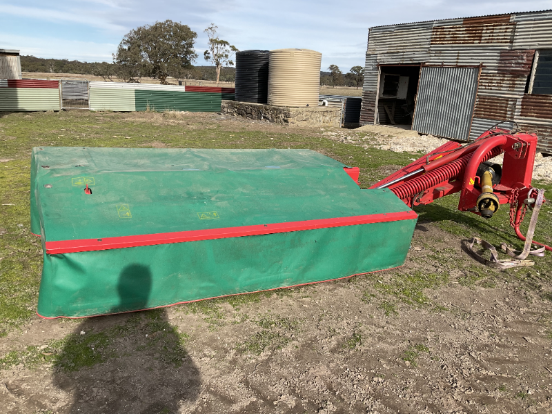 Lot 2 - Taarup 2424 Hay Mower | AuctionsPlus