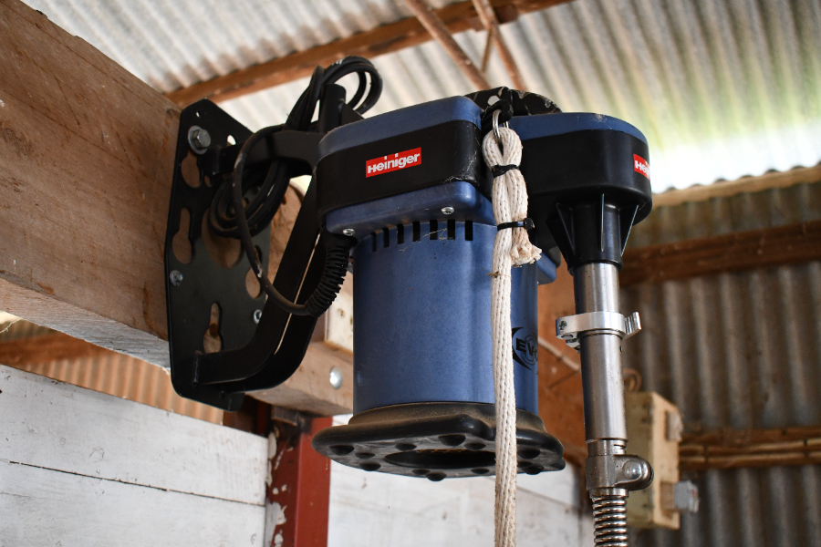 Lot 55 - Heiniger Evo shearing plant | AuctionsPlus