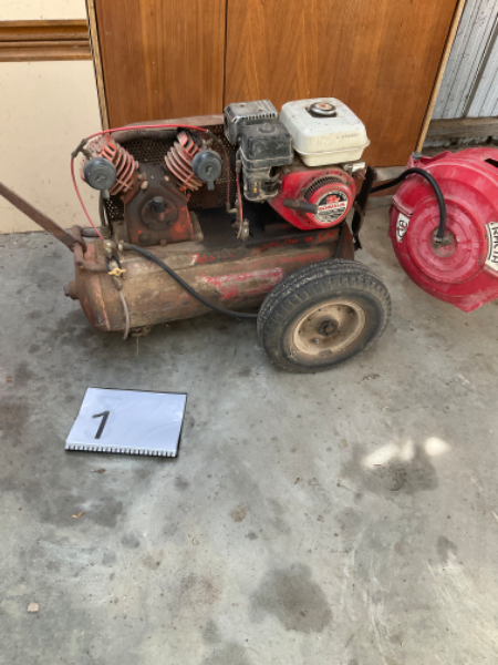 Lot 1 - Air compressor | AuctionsPlus