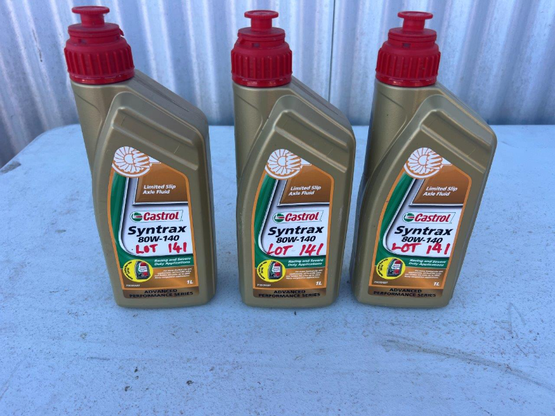 Lot 141 - 3 X 1L BOTTLES OF AXLE FLUID | AuctionsPlus