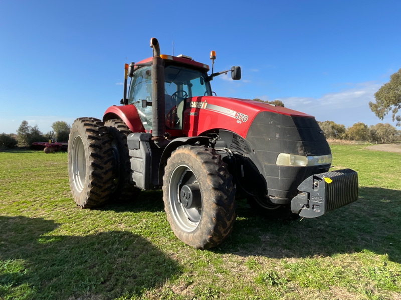 Lot 1 - 2014 Case Magnum 370 CVT | AuctionsPlus