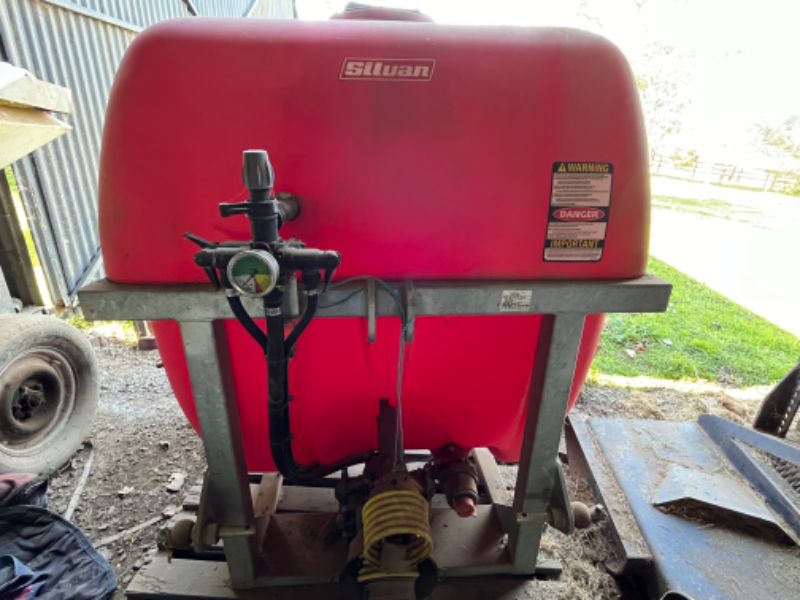 Lot 10 - 'SILVAN' SPRAY RIG | AuctionsPlus