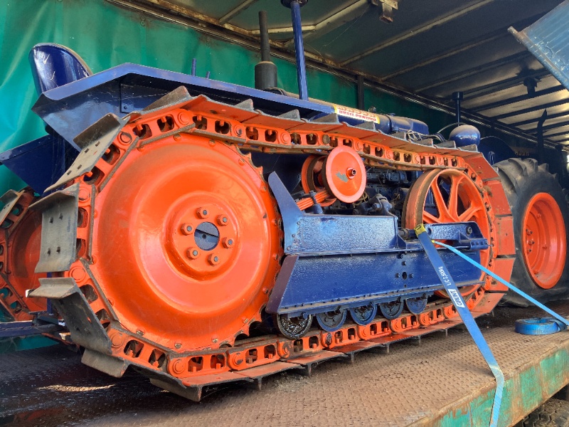 Lot 6 - FORDSON MAJOR CRAWLER | AuctionsPlus