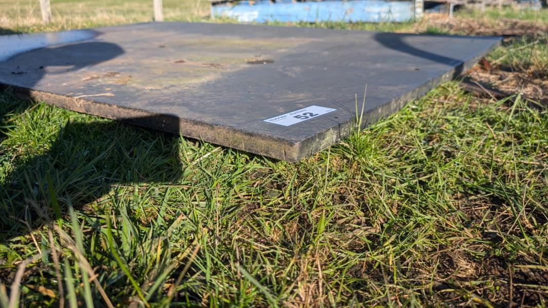 Lot 52 - 20mm Plastic Poly Sheet | AuctionsPlus