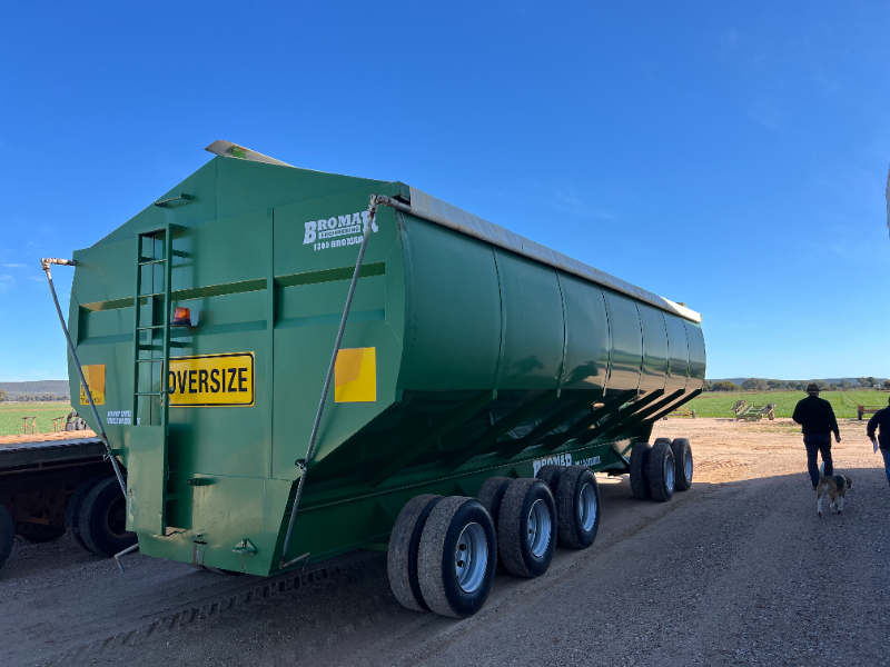Lot 7 - Bromar 80 Ton mother bin | AuctionsPlus