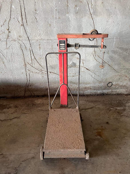 Lot 132 - Antique Wool Bale Scales | AuctionsPlus