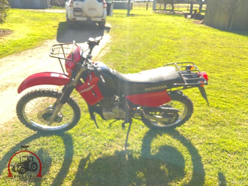 Lot 2 - Honda CTX200 ag bike | AuctionsPlus