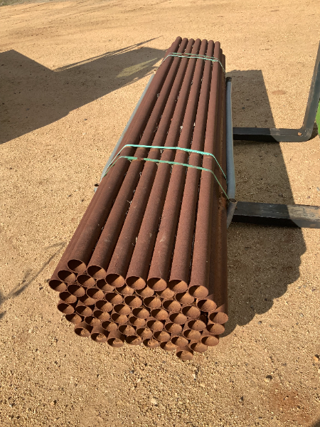 LOT 10 - Fence Stays. | AuctionsPlus