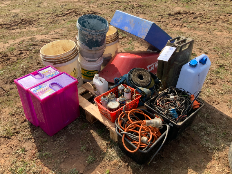 LOT 40 - Jerry Can, Electrical Leads, Tool box Etc. | AuctionsPlus