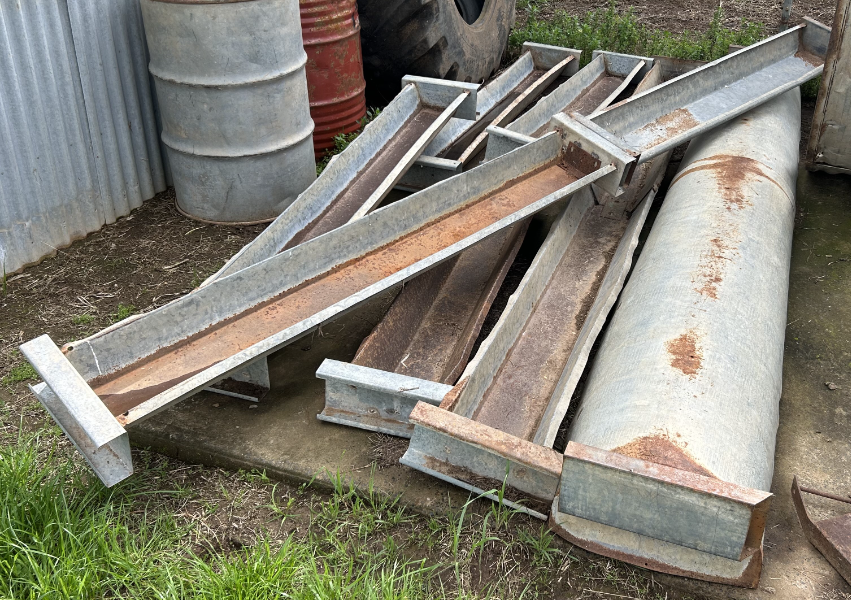 Lot 120 - Assorted Feed Troughs | AuctionsPlus