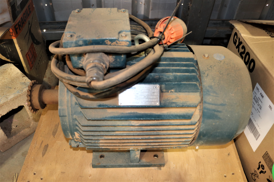 Lot 71 - Monarch 3-phase electric motor, as new, only used for two ...