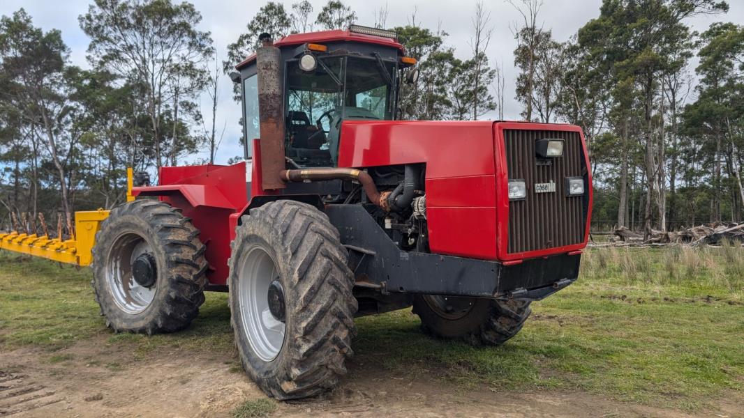 Lot 10 - Case Steiger 9250 Articulating Tractor | AuctionsPlus