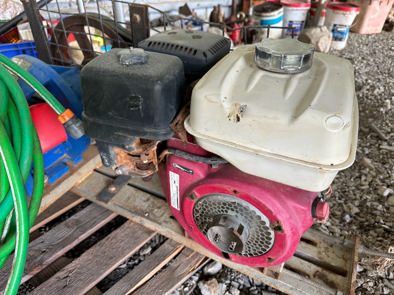 Lot 78 - MONO PUMP | AuctionsPlus