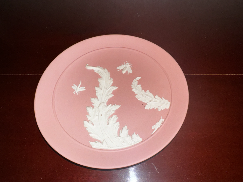 Lot 66 - Plate | AuctionsPlus