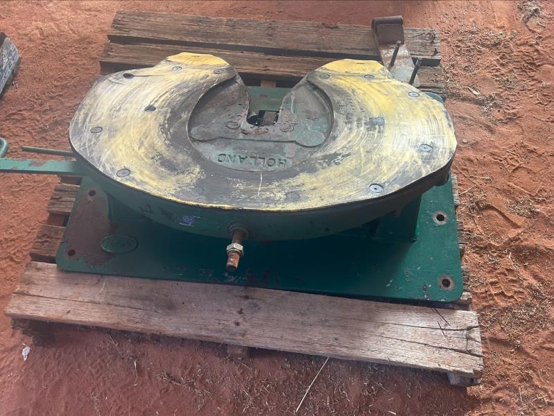 Lot 95 - Holland Ezi Turn Turntable | AuctionsPlus