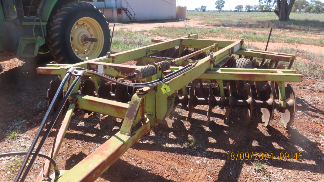 Lot 3 - ALFARM Plough | AuctionsPlus