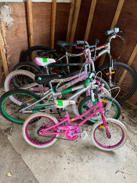 Lot 82 - 5 X ASSORTED PUSH BIKES | AuctionsPlus