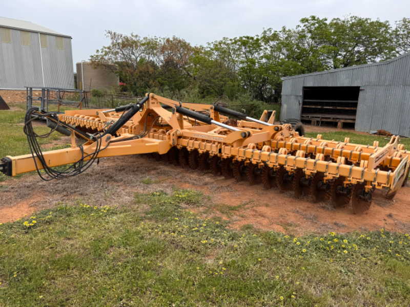 Lot 6 - Disc-O-Mulch | AuctionsPlus