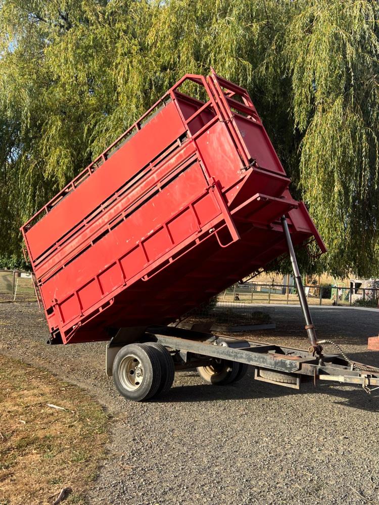Lot 41 - Custom Built Stock Tipper Trailer w/ Removable Double Deck ...