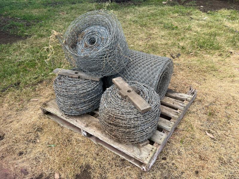 Lot 123 - Chicken Wire and Barb Wire | AuctionsPlus