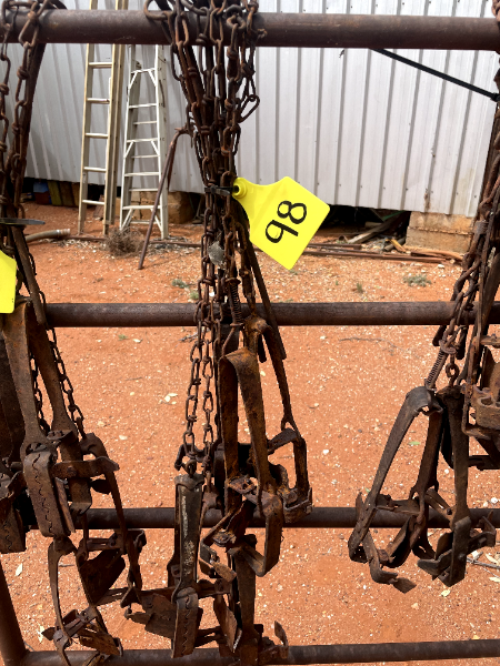 Lot 98 - Rabbit Traps | AuctionsPlus