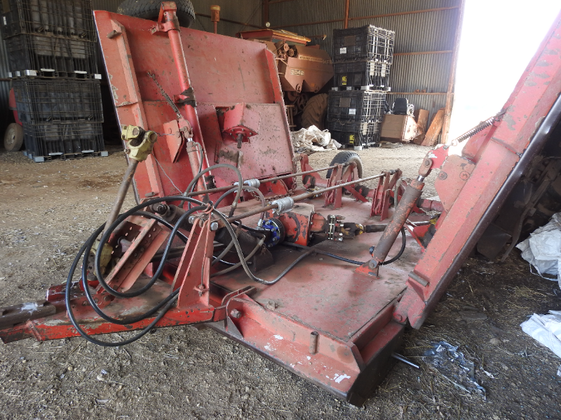 Lot 23 - Slasher 20ft, PTO trailing, 'SUPERIOR', 3 sections | AuctionsPlus