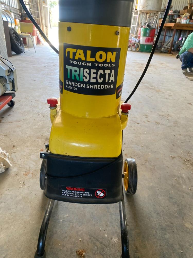 Lot 29 - Talon Garden Shredder | AuctionsPlus