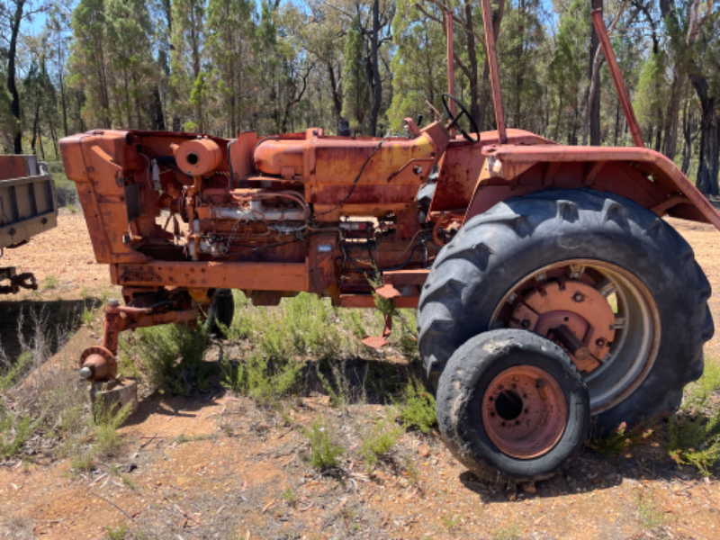 Lot 31 - TRACTOR | AuctionsPlus